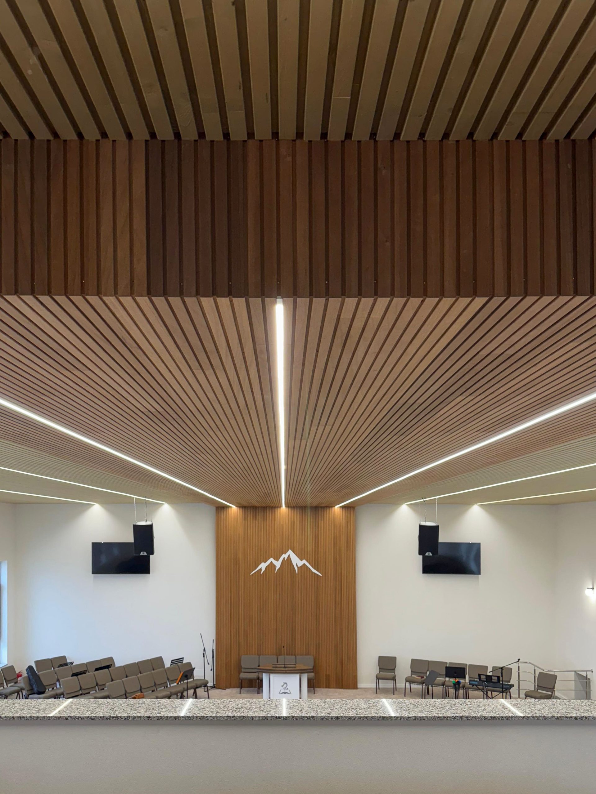 Galeria de lucrări Enipau, vă stăm la dispoziție pentru orice construcție