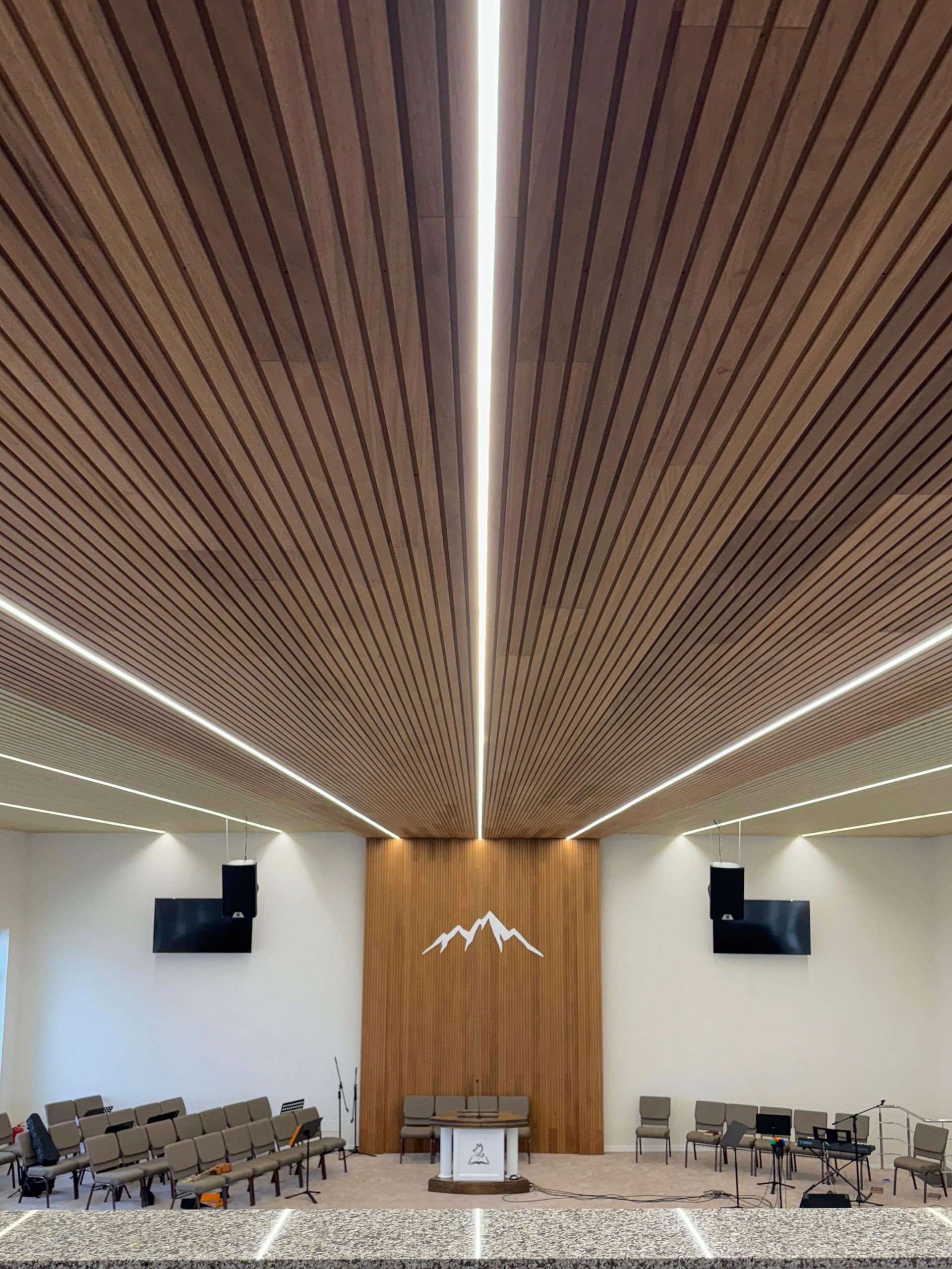 Galeria de lucrări Enipau, vă stăm la dispoziție pentru orice construcție